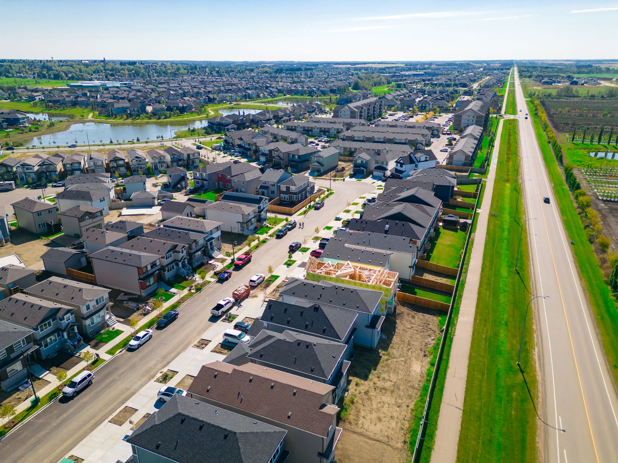 All Day Long Bus Service Beaumont to Edmonton | Dansereau Meadows